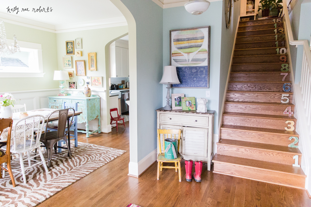 House Tour – Hallways - Kelly Rae Roberts
