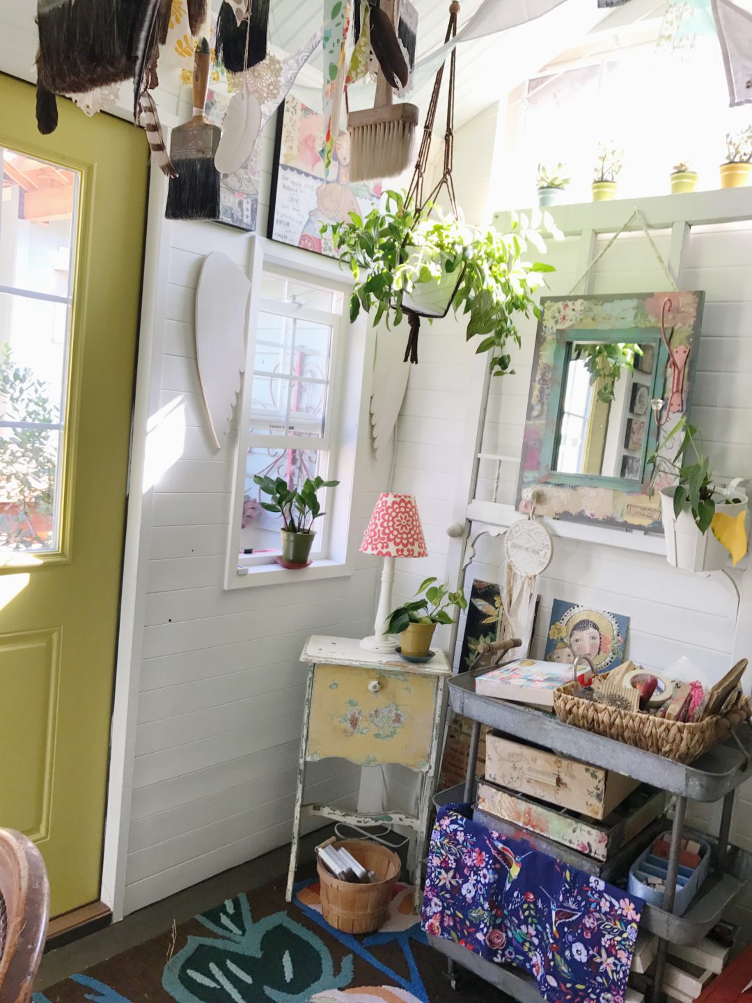 Kelly Rae gets a tiny art house, part 2! - Kelly Rae Roberts