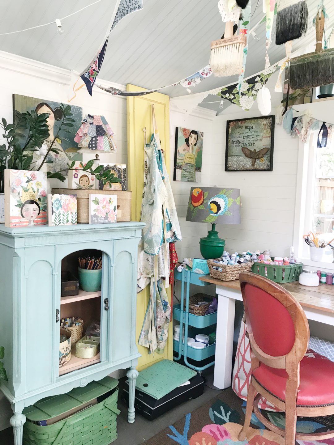 Kelly Rae gets a tiny art house, part 2! - Kelly Rae Roberts