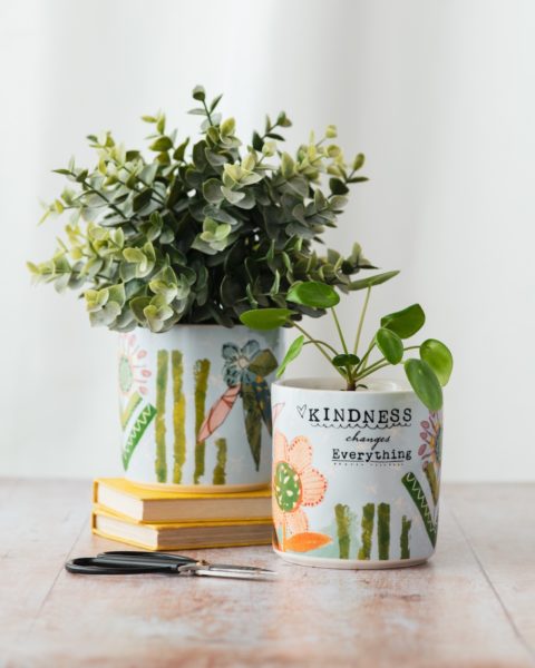 Home - Kelly Rae Roberts